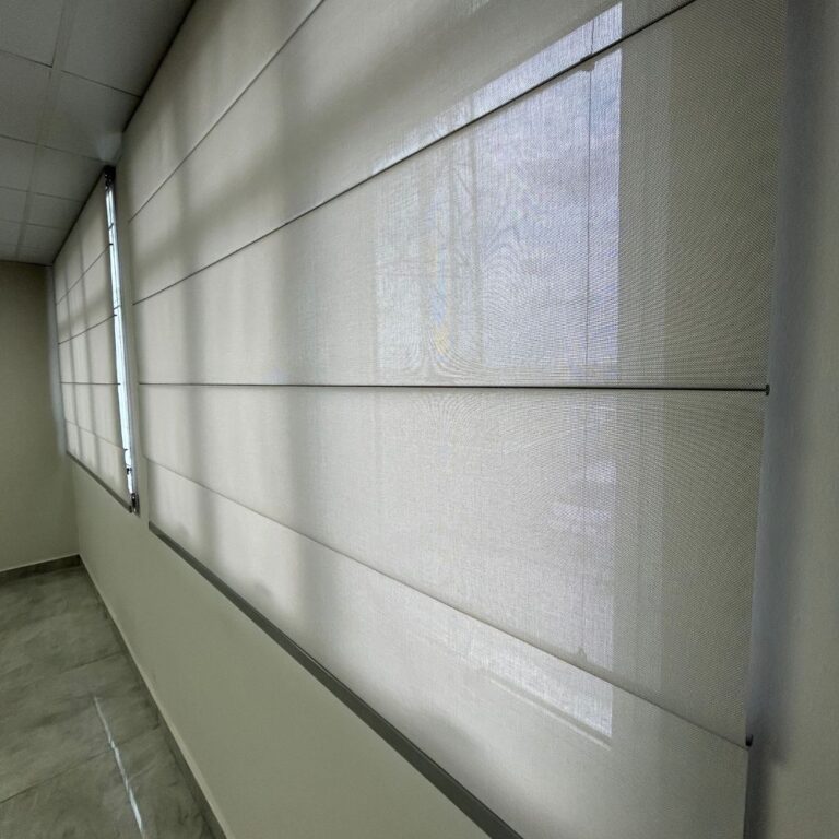 Persiana Romana Tela Solar 5% - RT Persianas